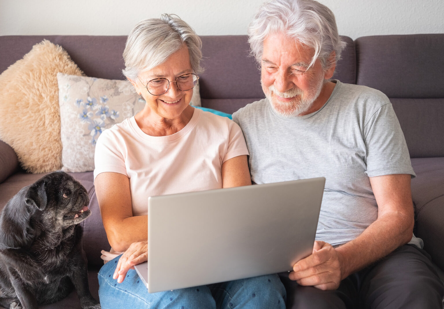 Connect with a Resource Specialist | Alzheimer’s Resource Alaska